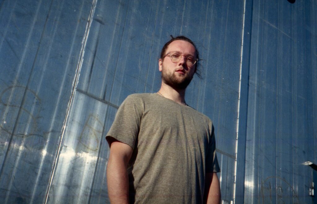 ERIK BUSCHMANN RELEASES INSTROSPECTIVE DEBUT SINGLE ‘ALL RELATED ...